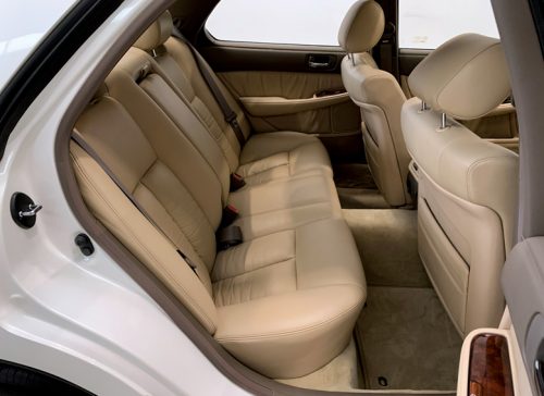 1992 Lexus LS400 - Stone Cold Classics