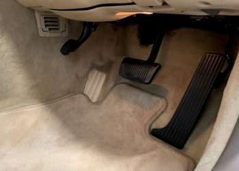 1992 Lexus LS400 - Stone Cold Classics