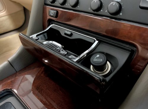 1992 Lexus LS400 - Stone Cold Classics