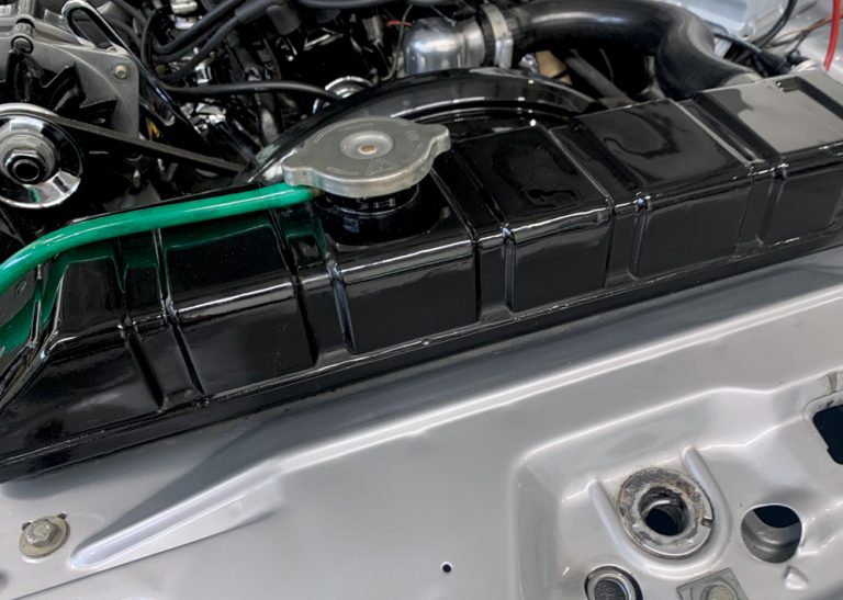 1977 Ford Granada 3.0 Ghia Coupe - Stone Cold Classics