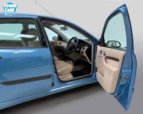 2001 Ford Focus 2.0 Ghia - Stone Cold Classics