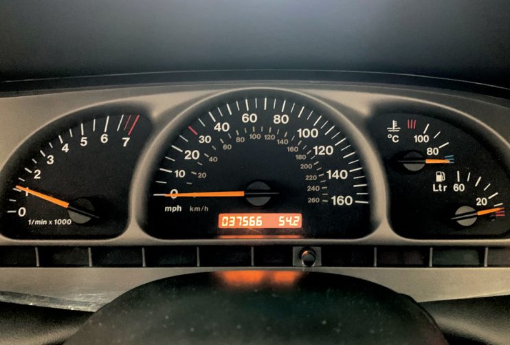 2000 Vauxhall Vectra GSi 2.5 V6 - Stone Cold Classics
