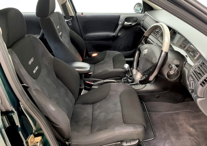 2000 Vauxhall Vectra GSi 2.5 V6 - Stone Cold Classics