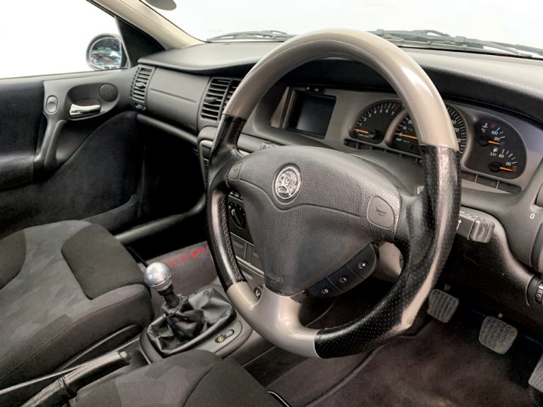 2000 Vauxhall Vectra GSi 2.5 V6 - Stone Cold Classics