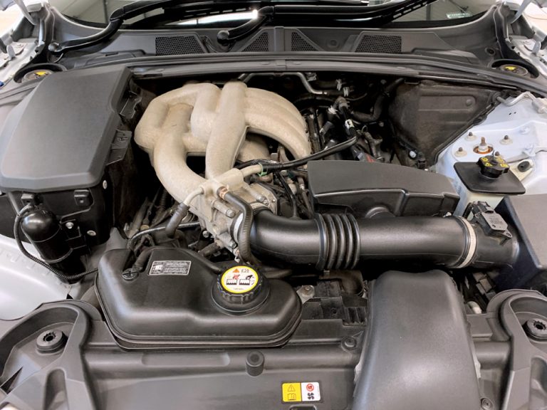 2008 Jaguar XF 3.0 V6 Luxury auto - Stone Cold Classics