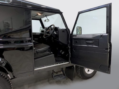 2013 Land Rover Defender 90 2.2 TDCi - Stone Cold Classics